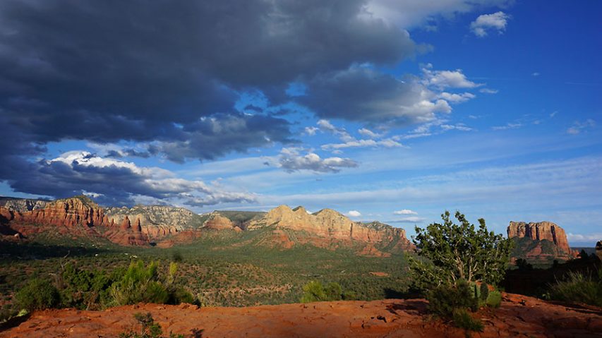 Red Rock Adventurer Hiking Tour in Sedona - Wildland Trekking