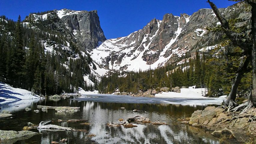 Emerald Lake Snowshoe Tour | Wildland Trekking