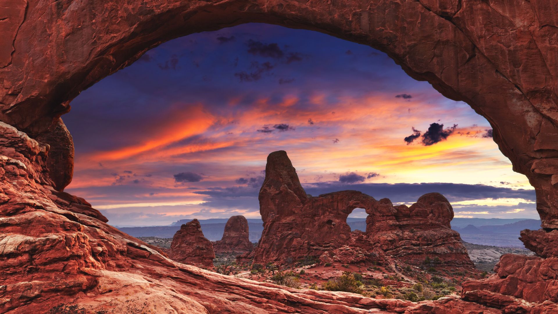 The Ultimate Guide to Arches National Park - Wildland Trekking