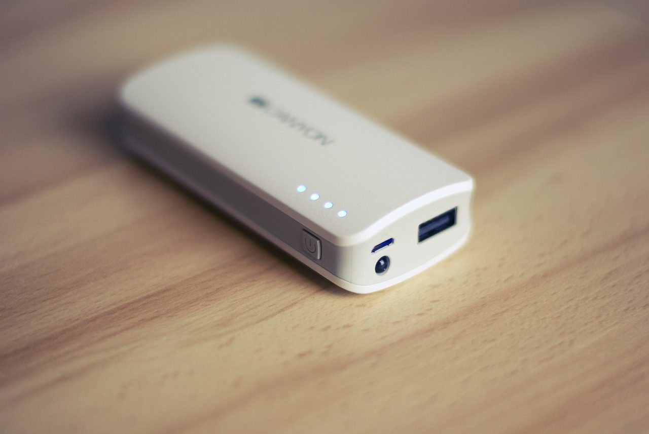 Best Power Banks of 2025 - Wildland Trekking Gear Guide
